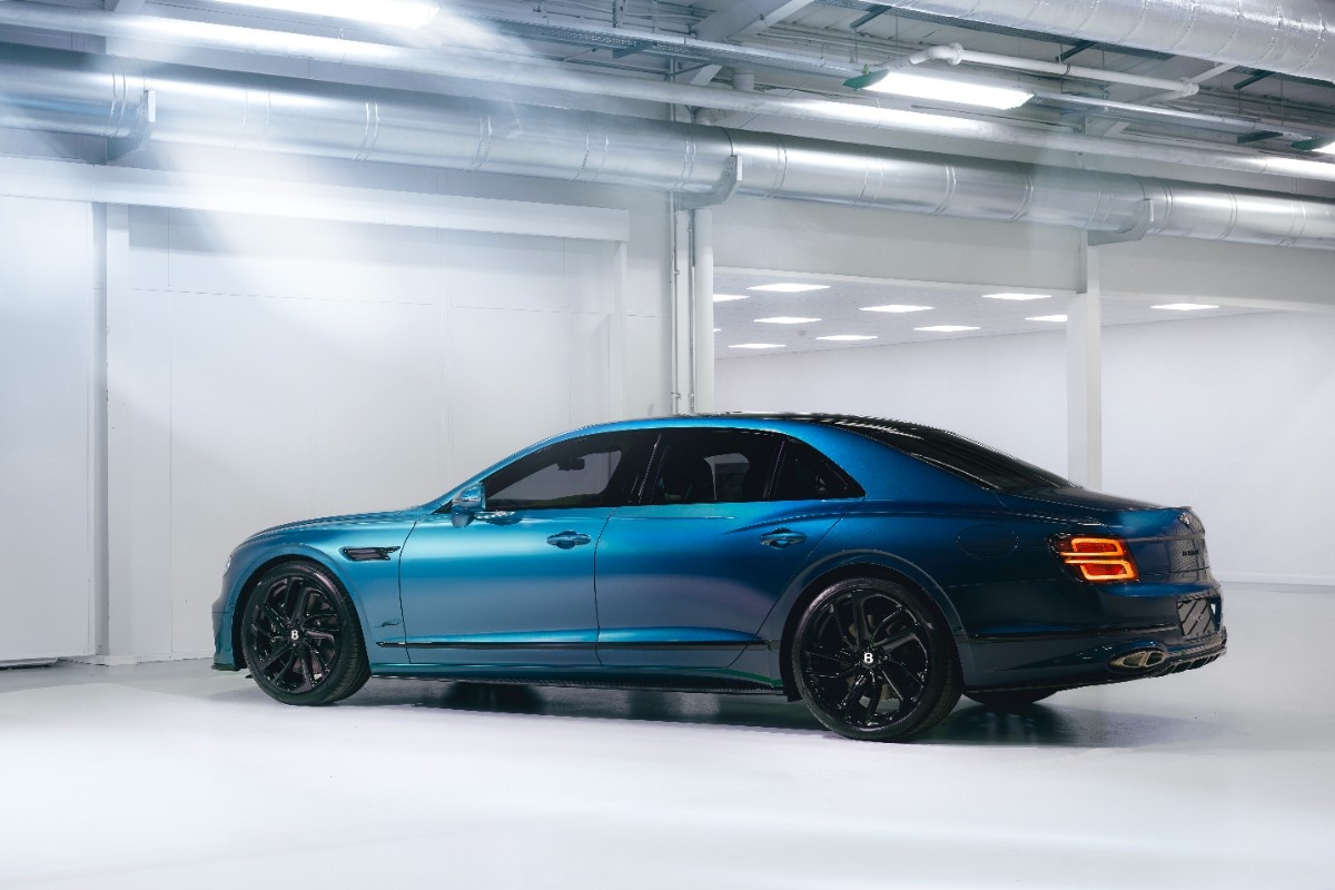bentley flying spur, bentley mulliner, bentley gets a new colour ...
