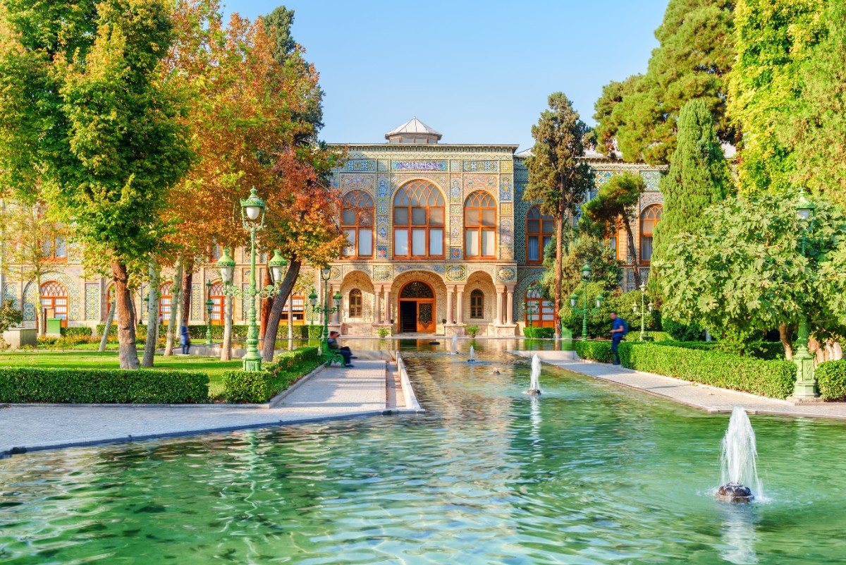 The Soul of Iranian Architecture: Timeless Design, Cultural Influence ...